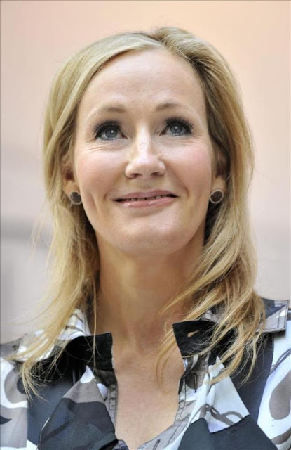 Del Castillo Literario: J.K. Rowling presentará su nueva novela con una ...