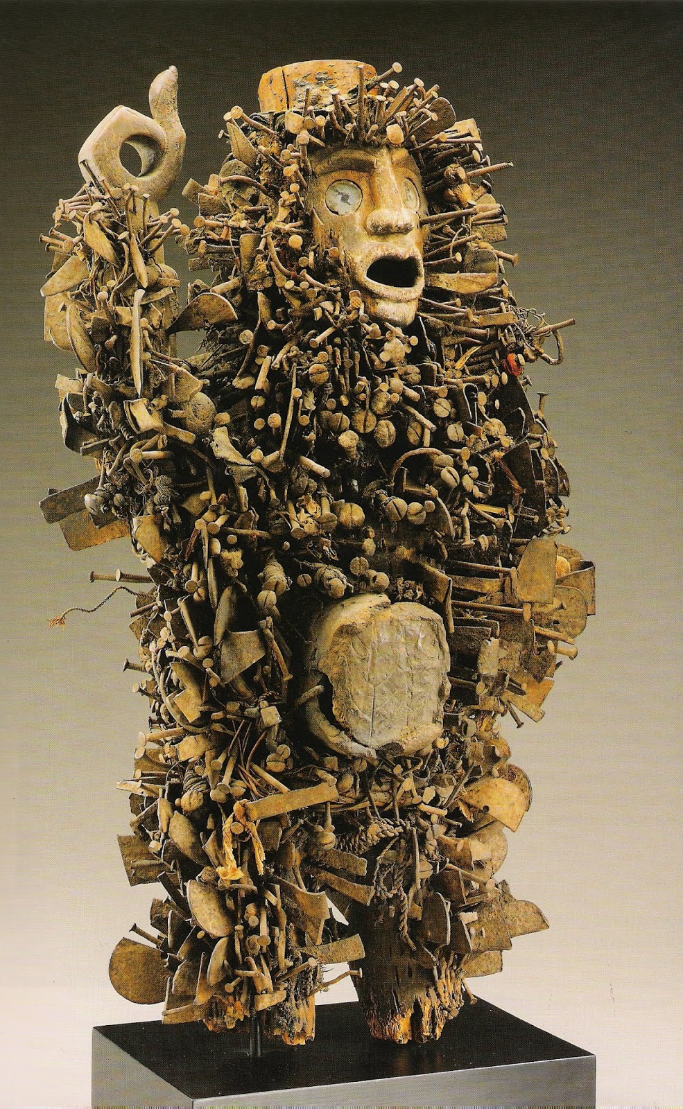 Galería de imágenes | Figuras Minkisi ~ HISTORIA DEL ARTE 2.0