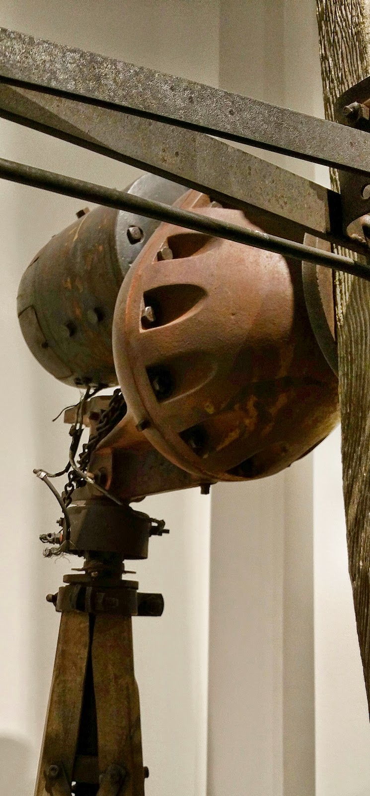 History and Culture by Bicycle: You are the Curator: Wincharger 32 Volt ...