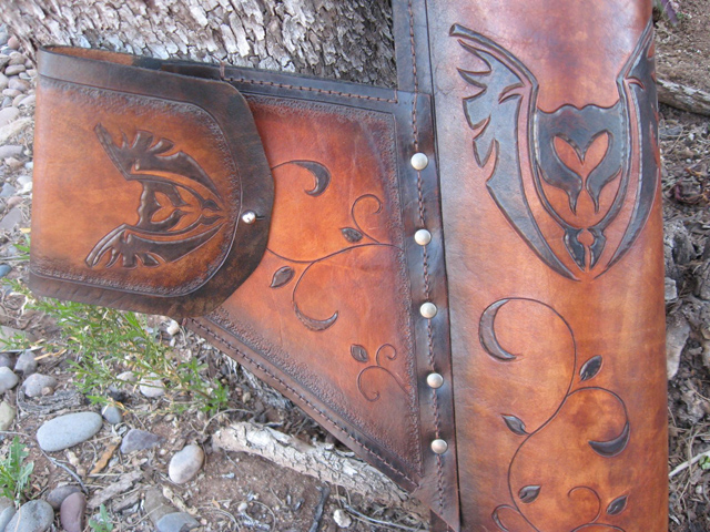 The Warlock's Home Brew: Leather Hip Quiver