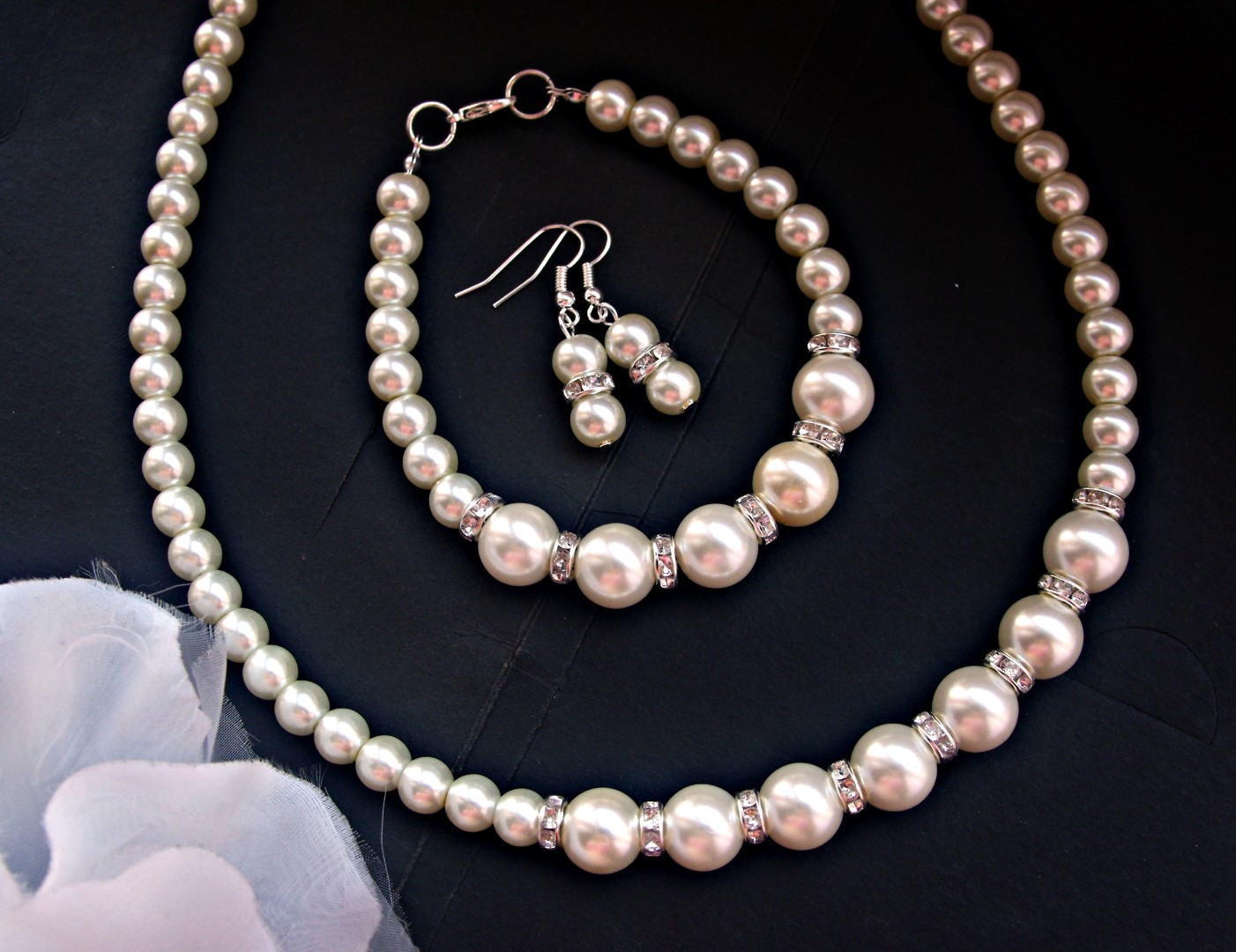 queenBEAD - bijuterii si accesorii pentru mirese : SET PERLE MIREASA ...