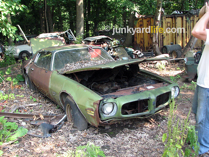 Junkyard Life: Classic Cars, Muscle Cars, Barn finds, Hot rods and part ...