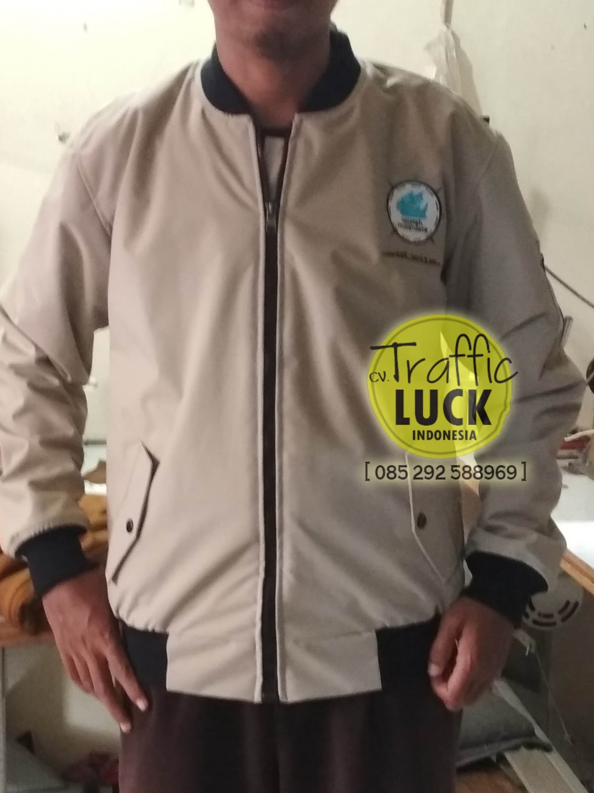 JAKET BOMBER BAHAN TASLAN BALON | tempat buat jaket murah berkualitas