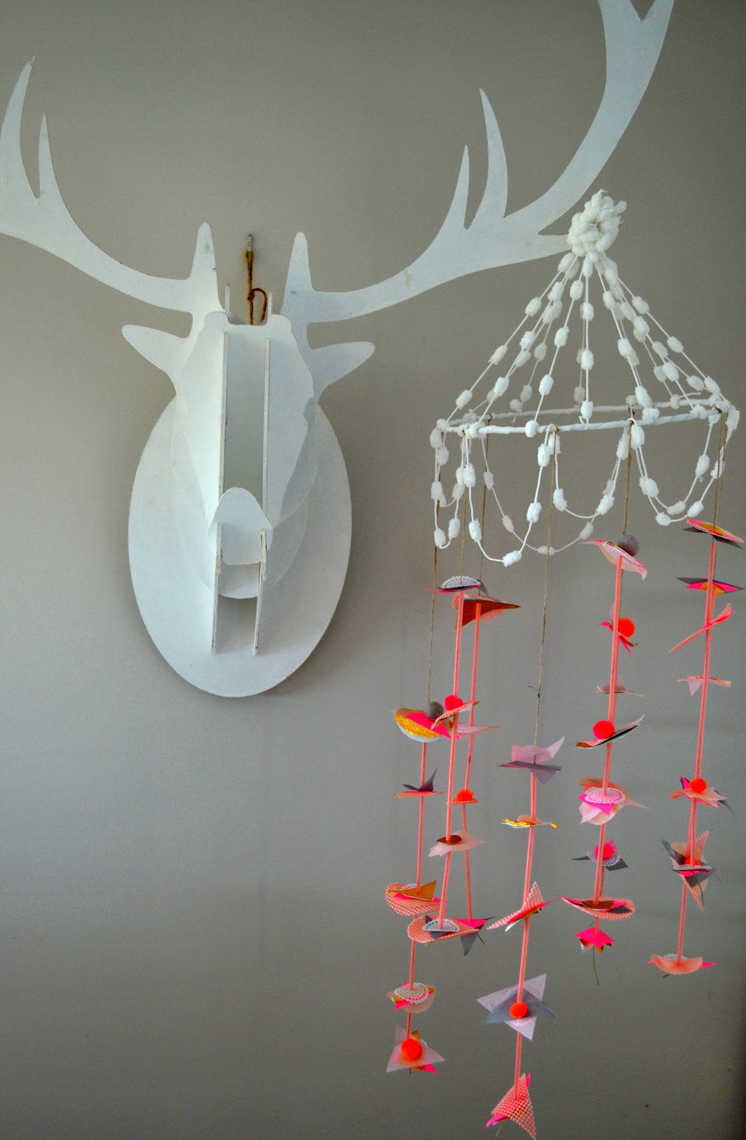 ALL YOU NEED IS LOVE + DESIGN: Emily Green's Paper Chandelier Workshop!
