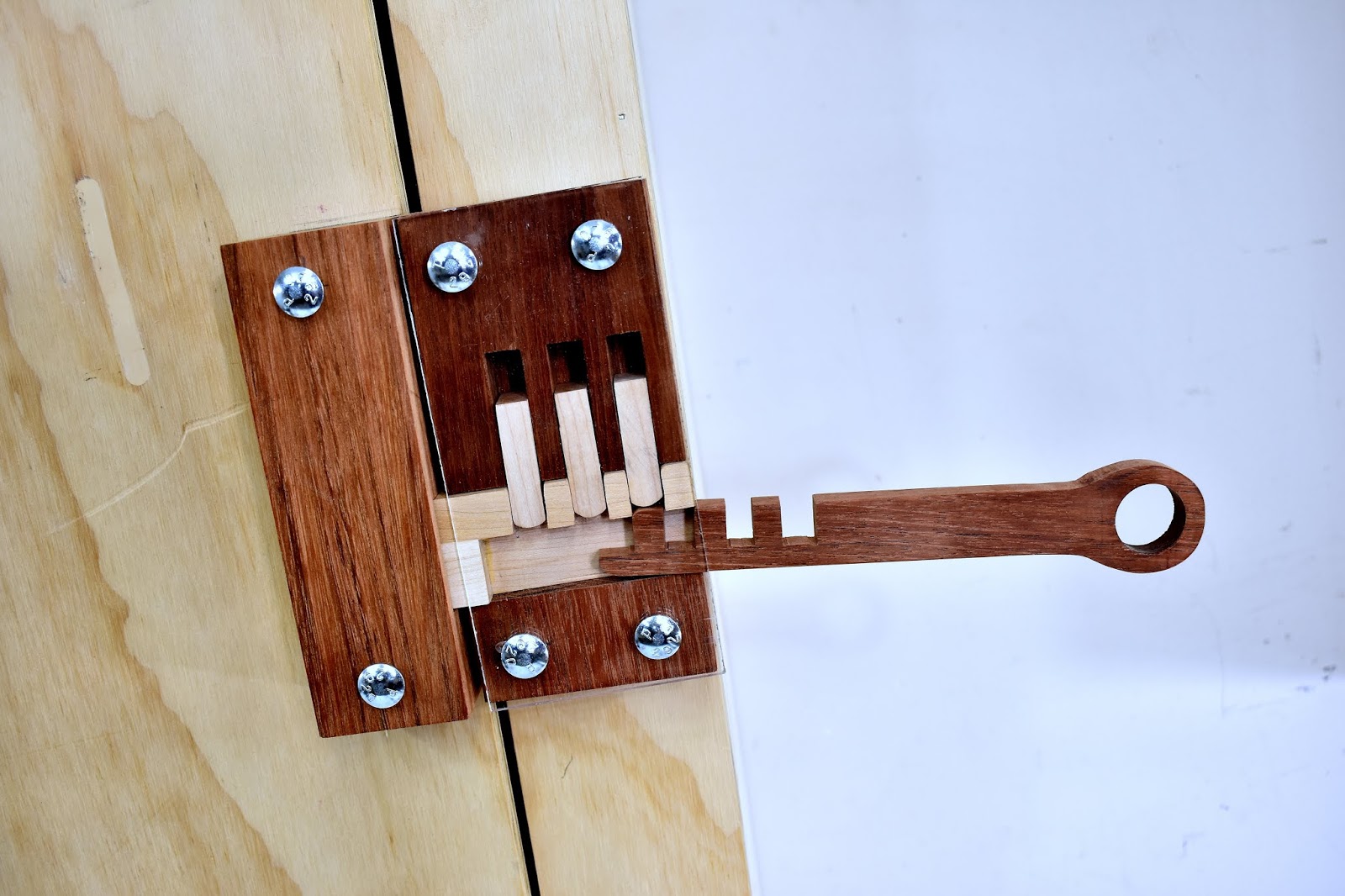 Jax Design: Wooden Lock Build