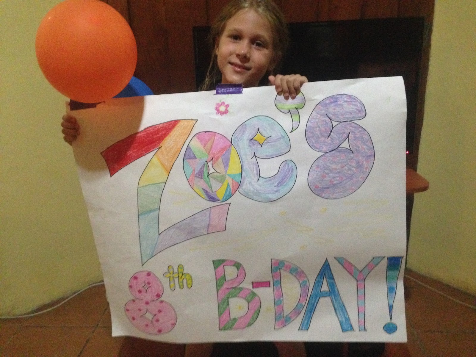 Stock Family Trip : Birthday girl turns 8