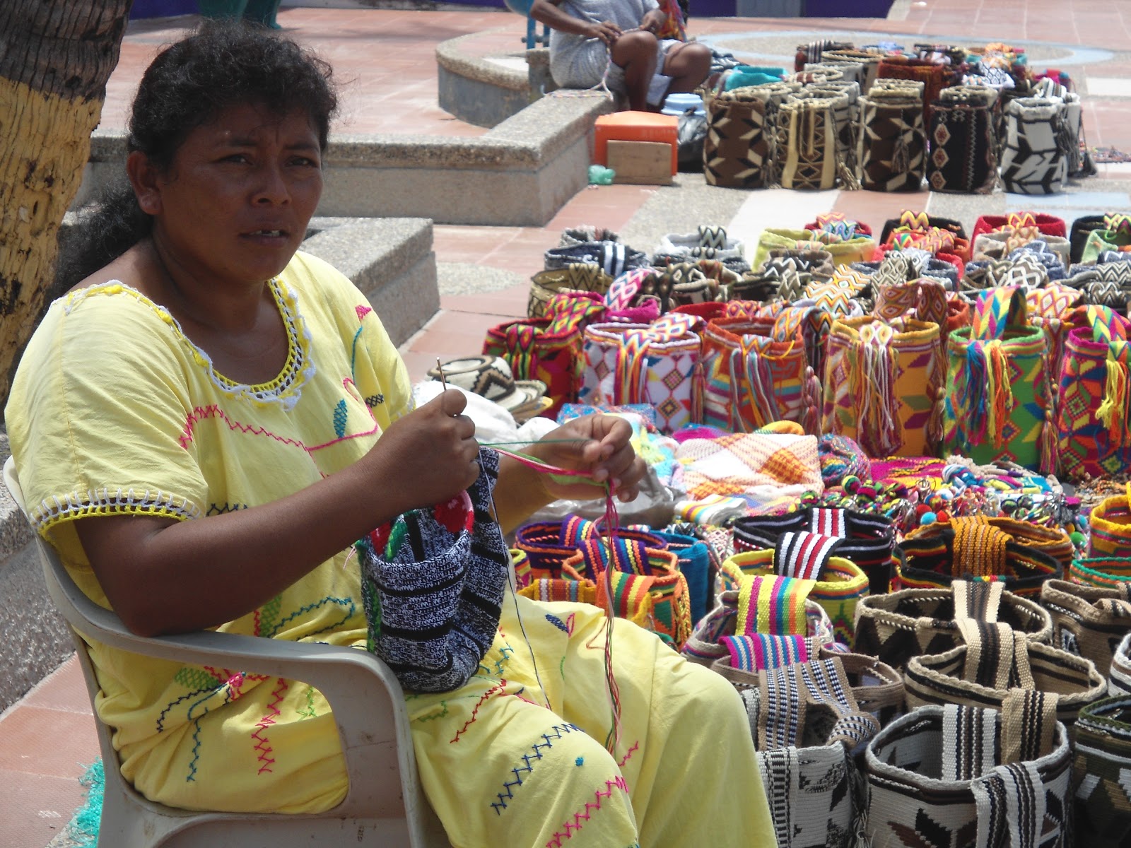 niaatuja süchiimma, ¡ Riohacha Sabe !: EL TEJIDO WAYUU