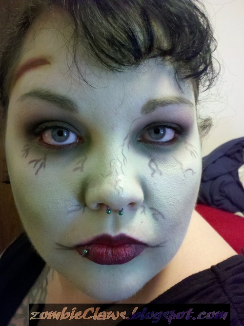 Zombie Claws: FOTD: Zombie Pinup