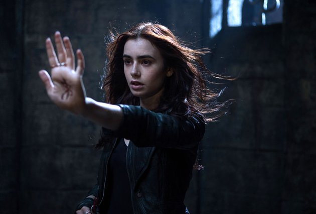 Mortal Instruments Trailer