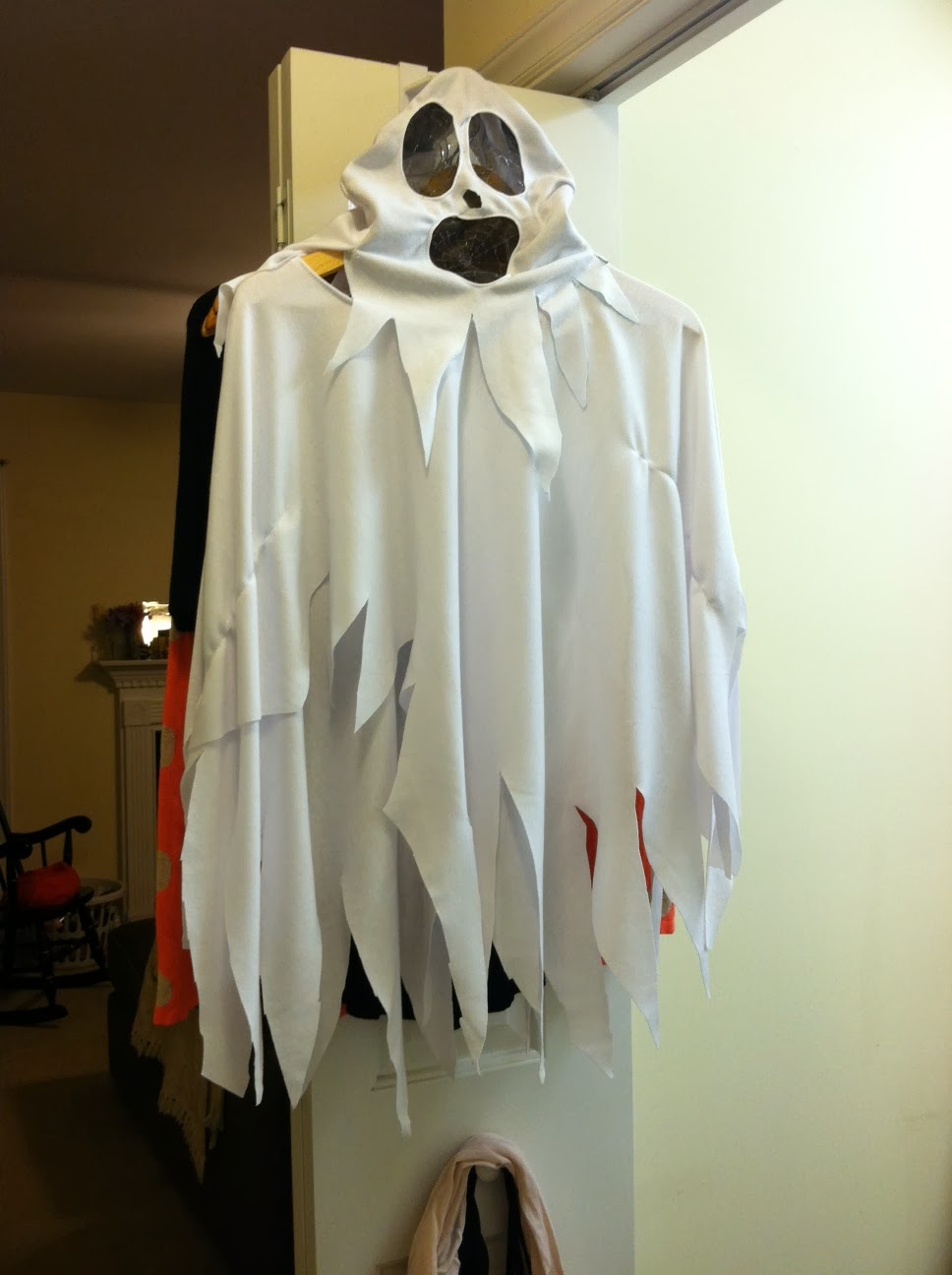 Quilting In Vivo: Spooky Ghost Costume Tutorial
