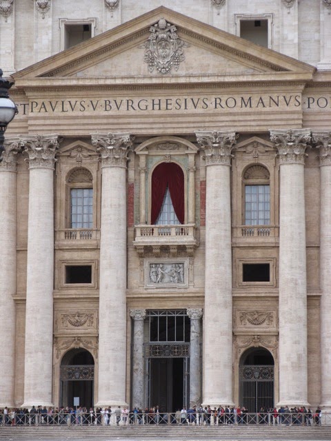 DICCION ARTE: Gigante o colosal (orden)