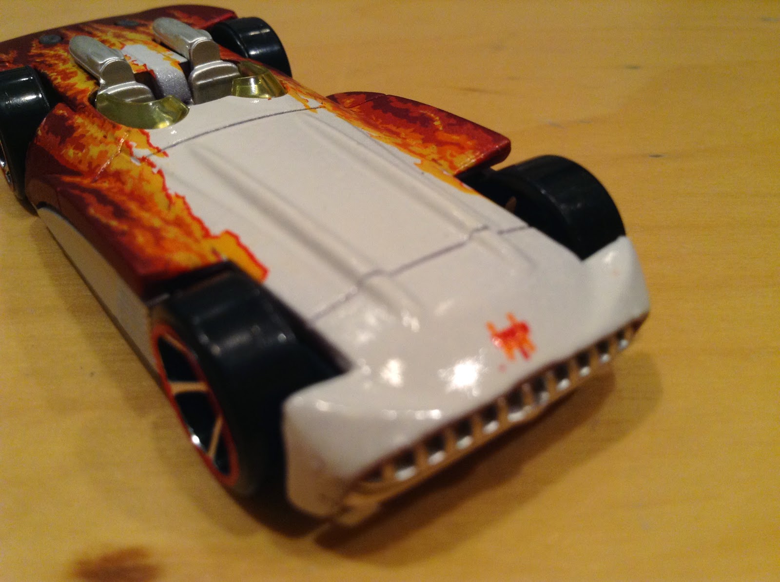 JULIAN'S HOT WHEELS BLOG: Chevroletor (2010 Basic Treasure Hunt)