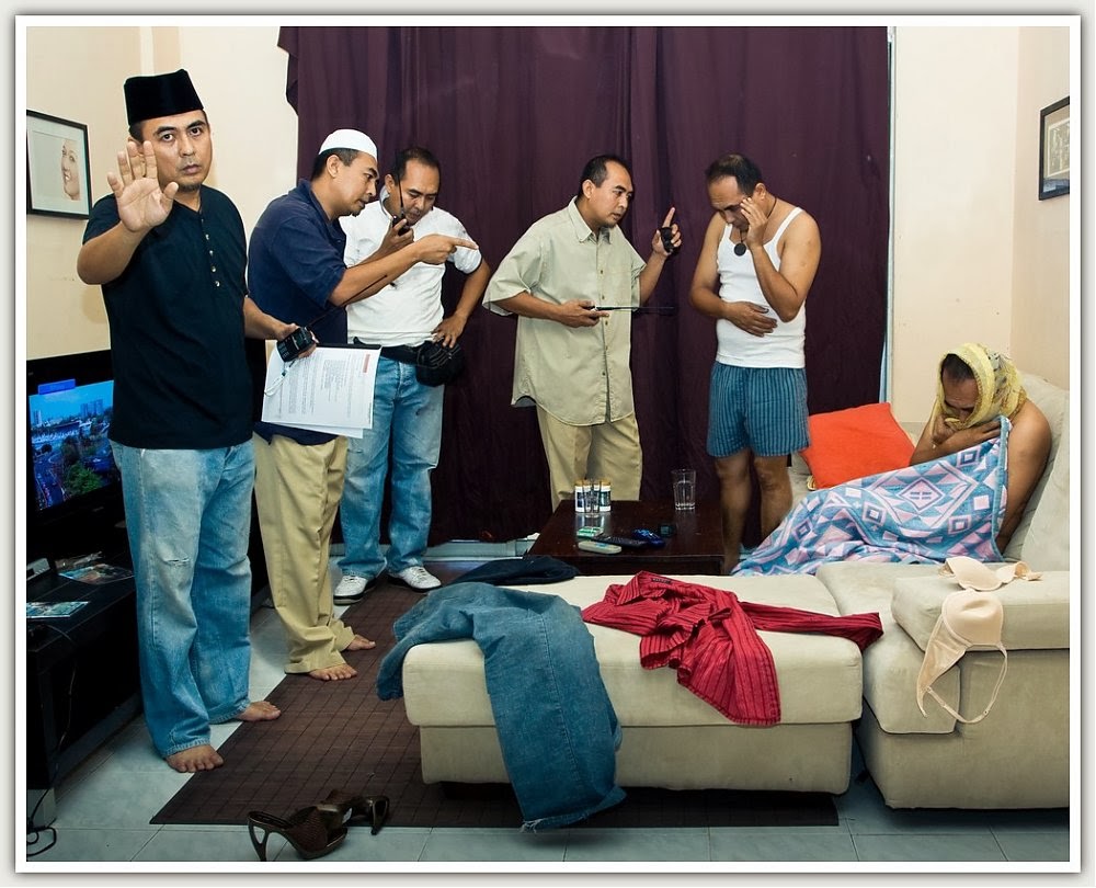 Girl 25y.o kena tangkap khalwat