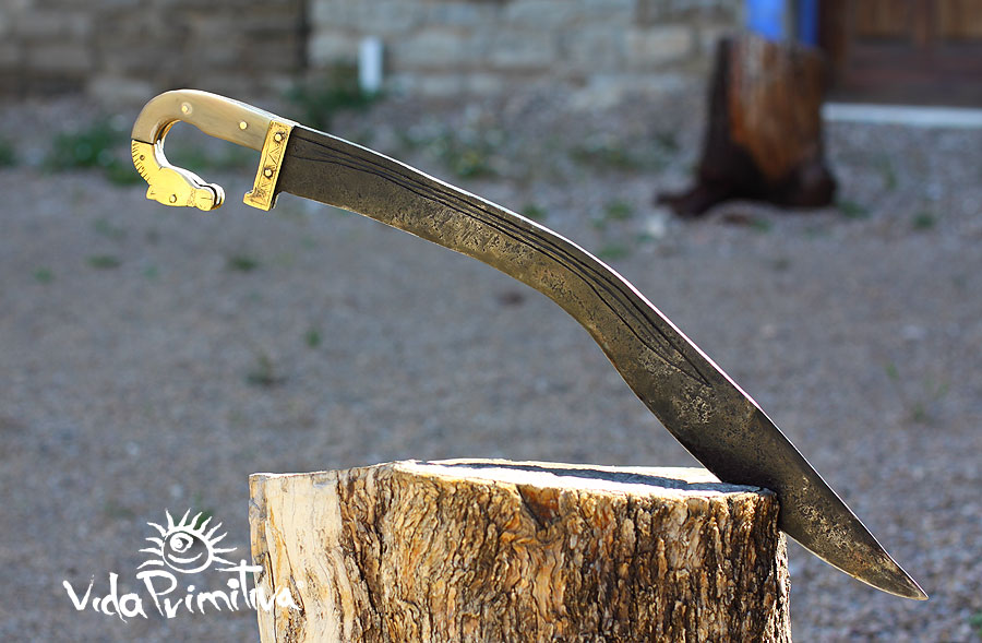 Espada curva S. V-III a. e. “Falcata”