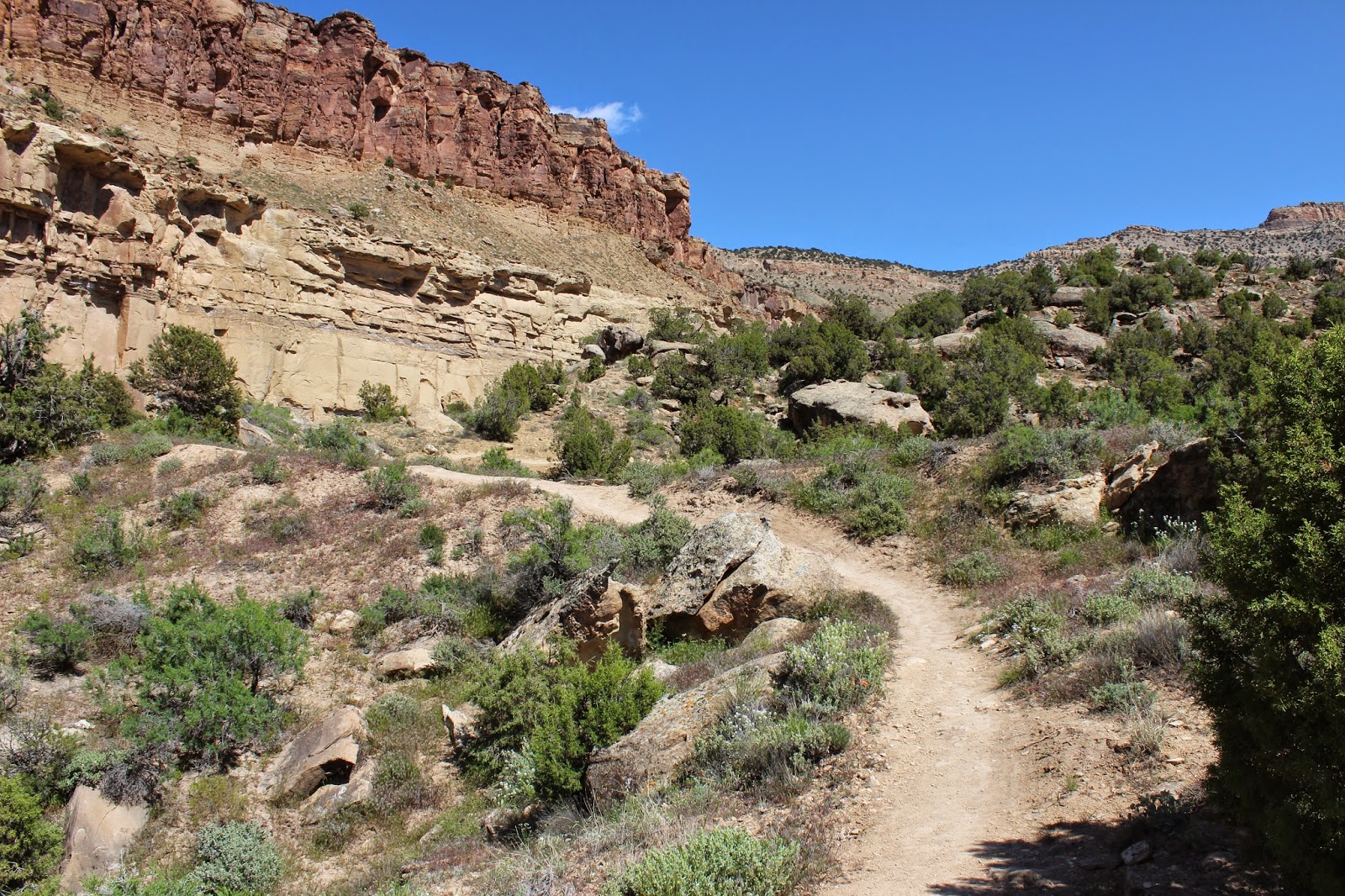 gjhikes.com: Palisade Rim Lower Loop