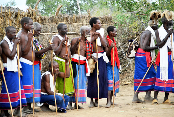 FREDDIEBLOG: VIAGGIO NEL CUORE DEI MIJIKENDA