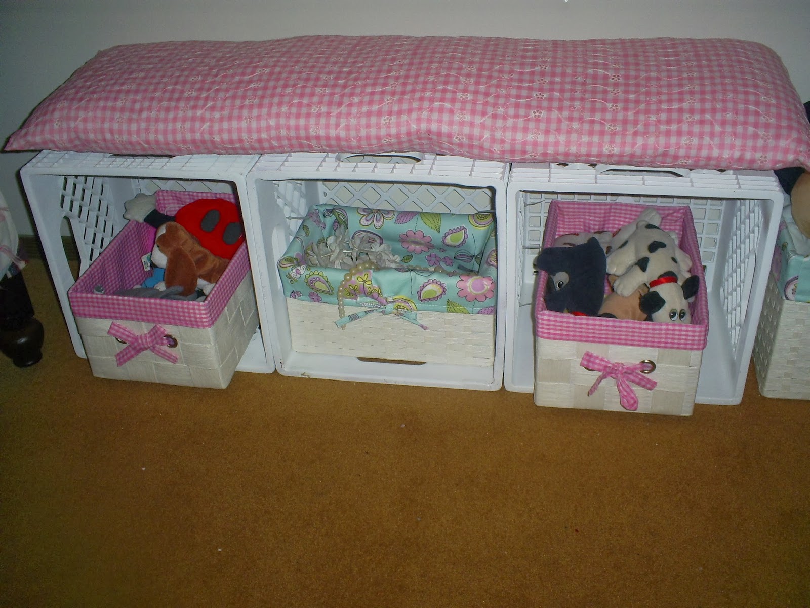 IamASeaman: Milk Crate Bench Seat