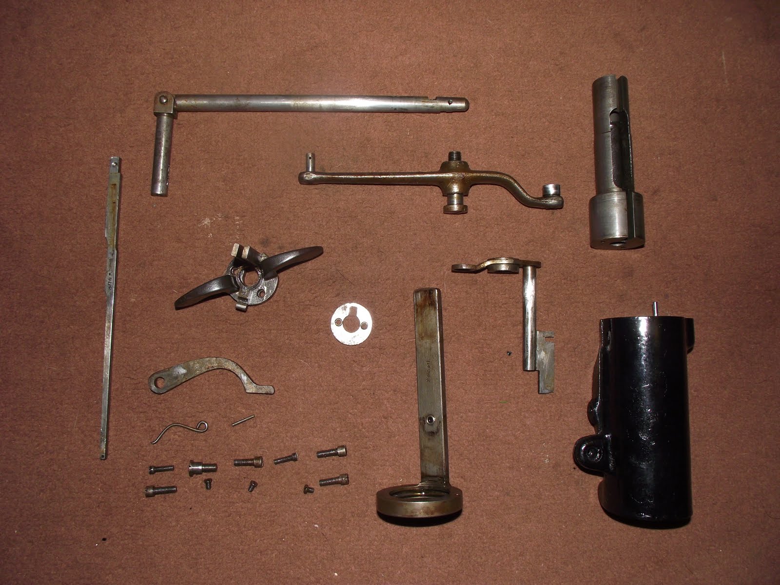 Singer 29K-15 Restoration: Re-spray and Head Assembly