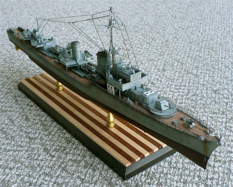The Great Canadian Model Builders Web Page!: Z-31 German Destroyer