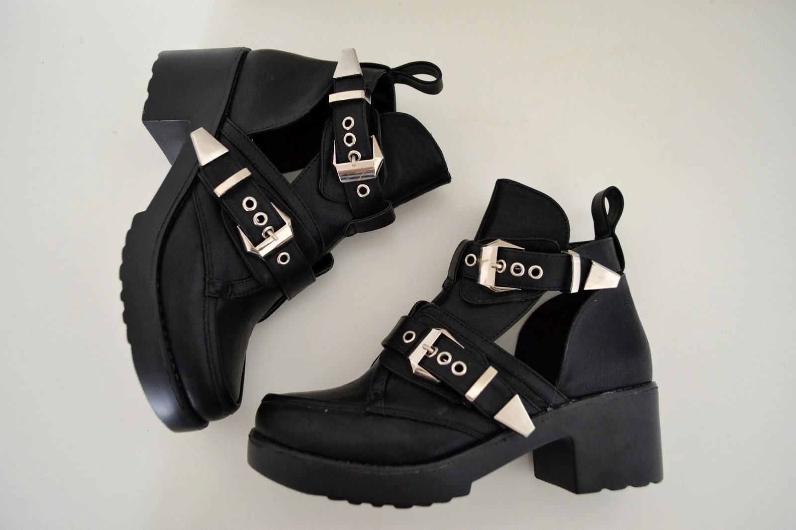 Elín Likes: NEW SHOES | TOBI
