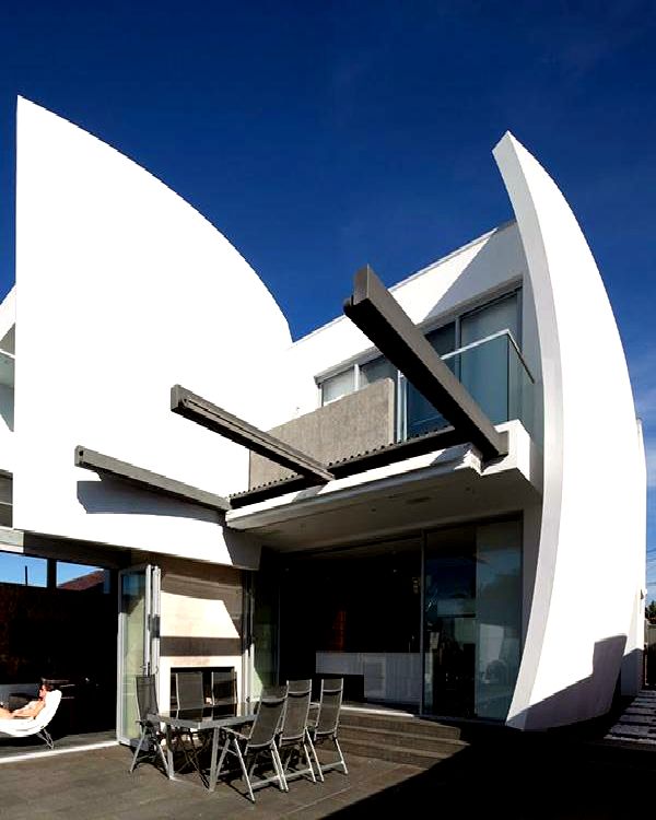 Modern Bill’s House Design with Ship Wall Style ~ This My House