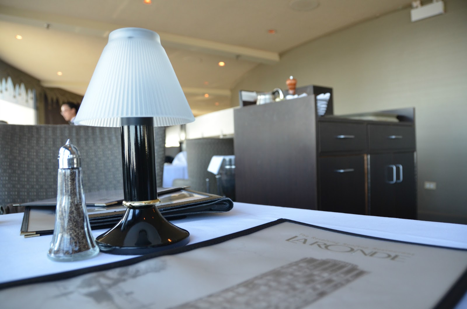 Eat Your City: La Ronde revolving restaurant in Crown Plaza Chateau ...