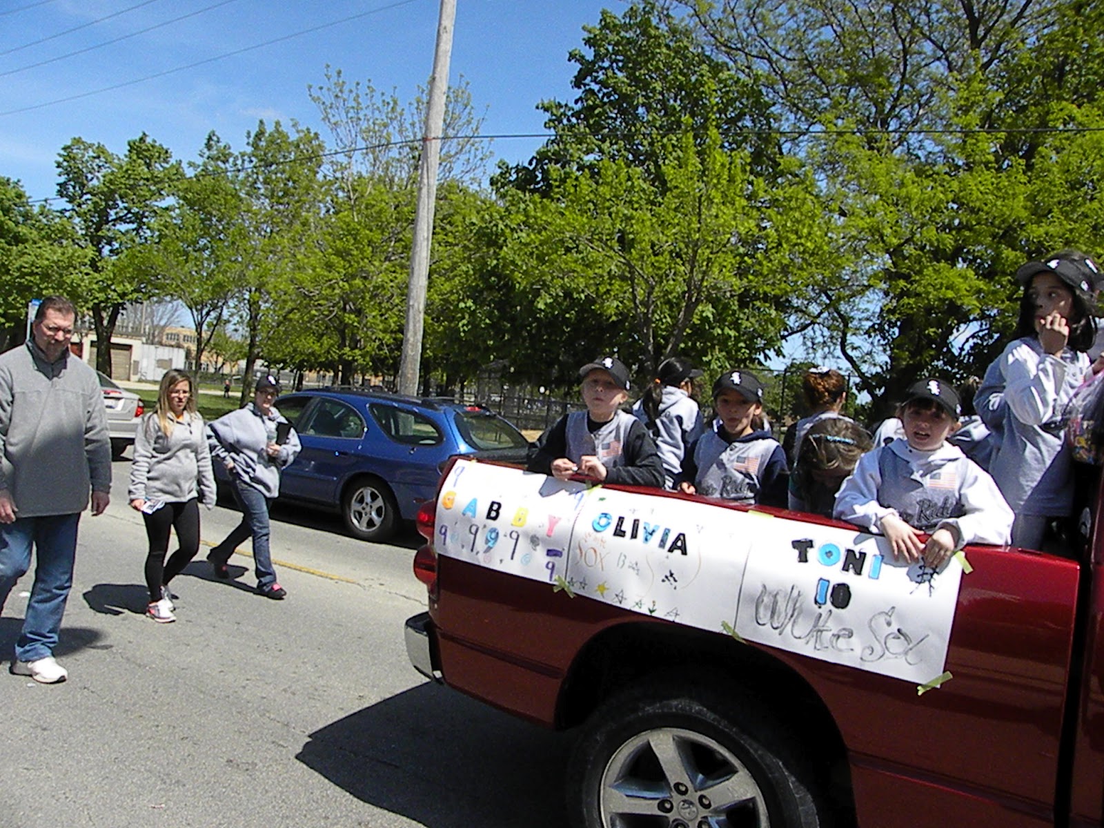 Southwest Chicago Post: Clear Ridge Little League Opening Day Parade ...