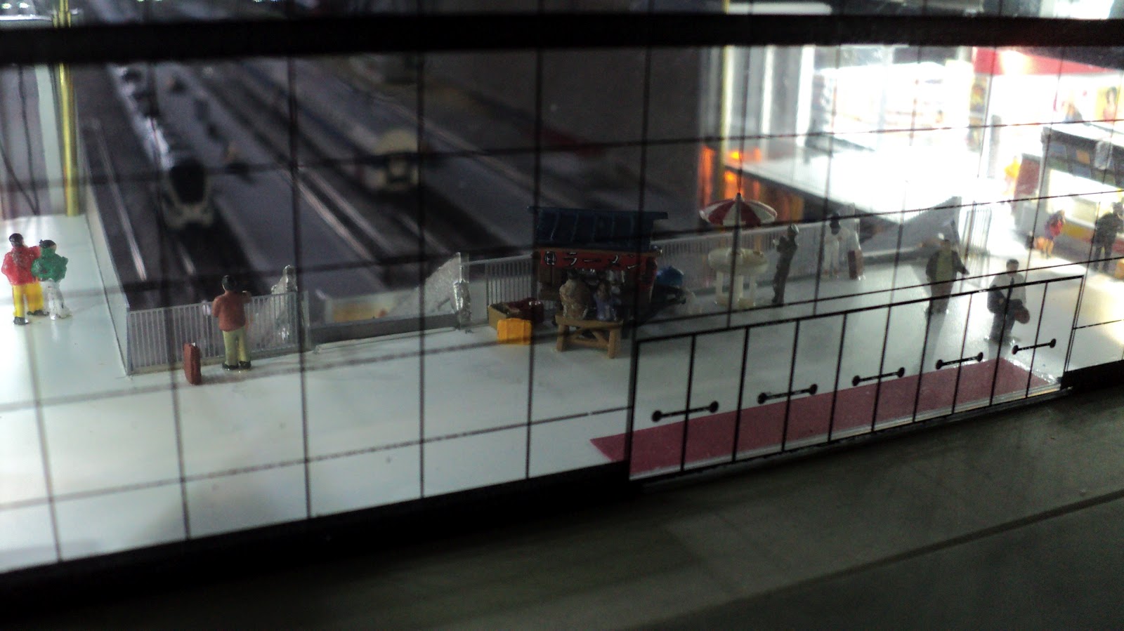 quinntopia - An N Scale blog: The Terminal Station! Interior Details!