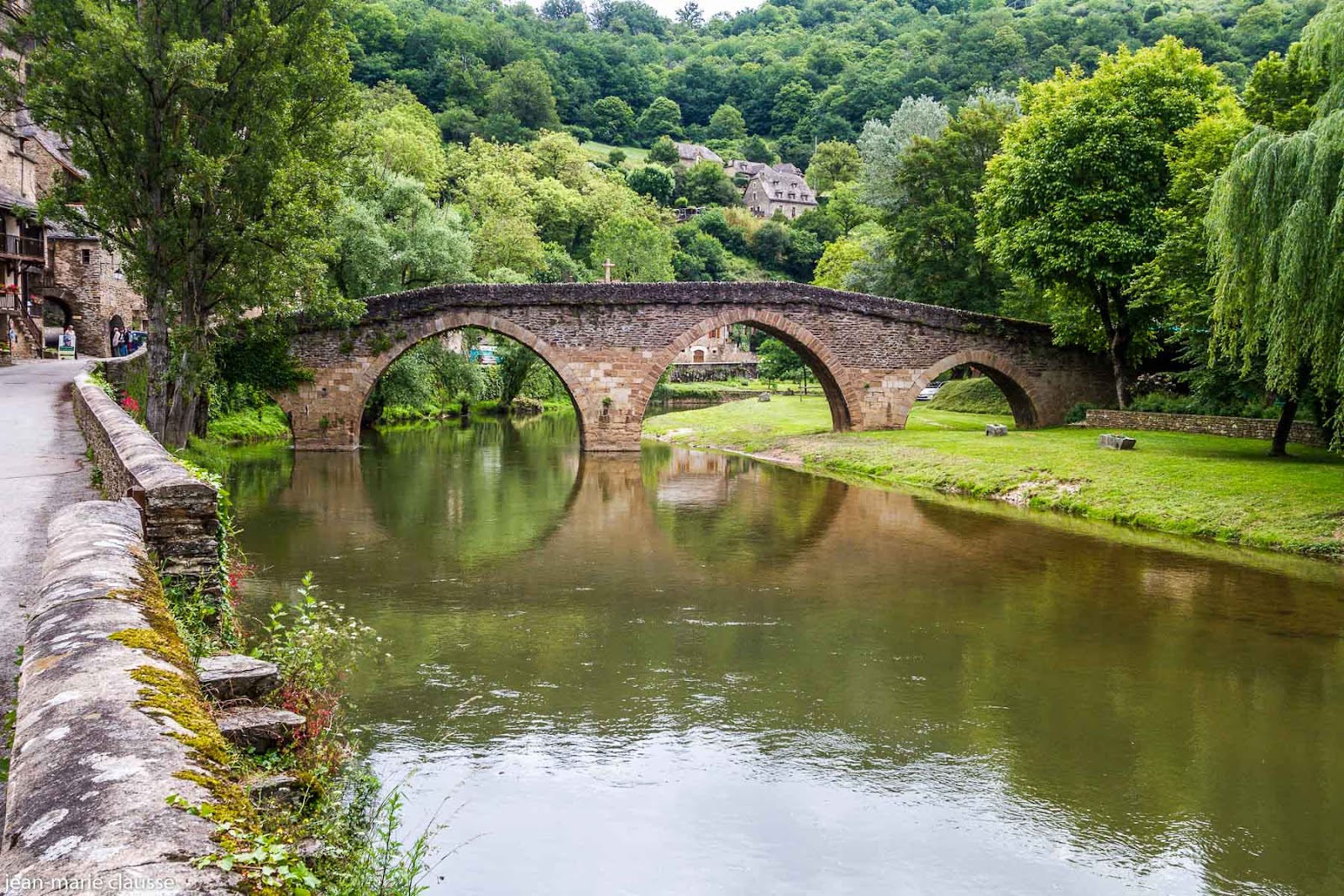 Découvrir la France en photos: 9 - BELCASTEL. (Aveyron - 12)