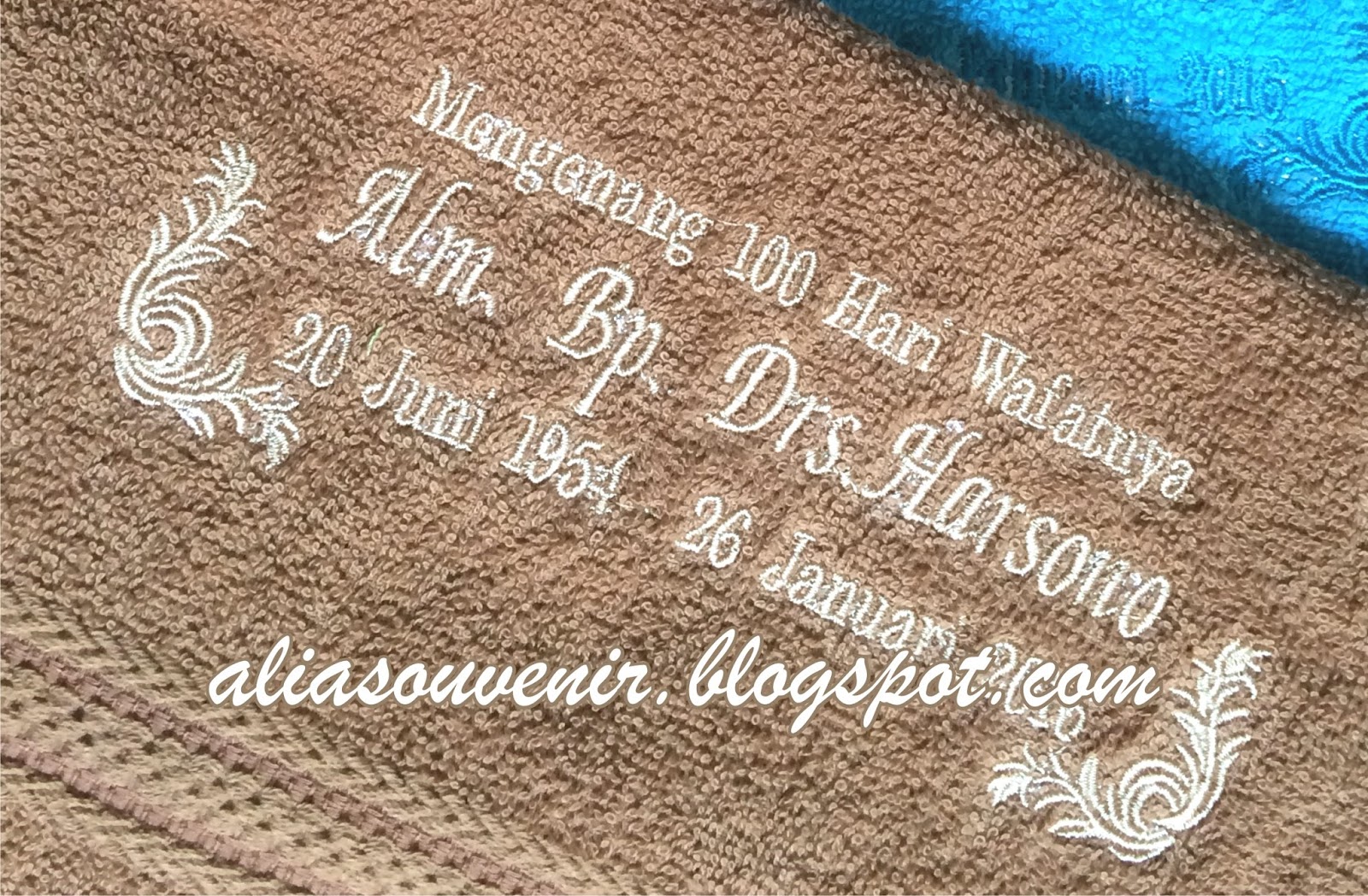 Souvenir Handuk 35x75 Dengan Bordir Acara Peringatan Kematian