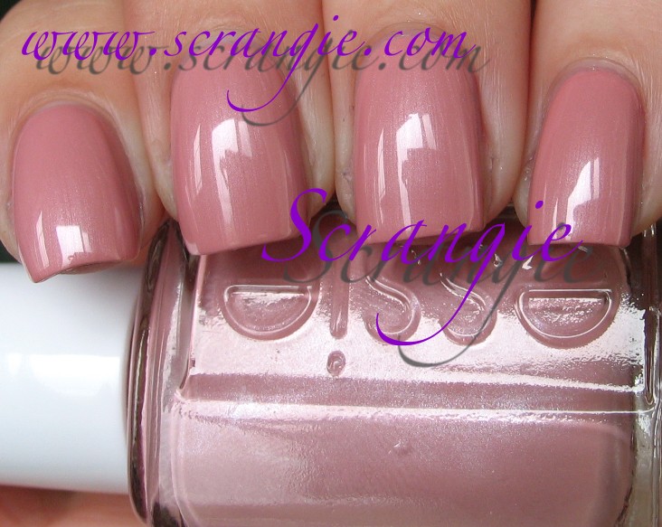 Scrangie: Essie Resort Collection Summer 2011
