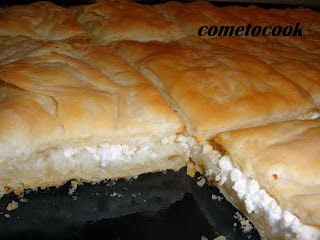 Come to cook: Τυροπιτα με σπιτικη σφολιατα