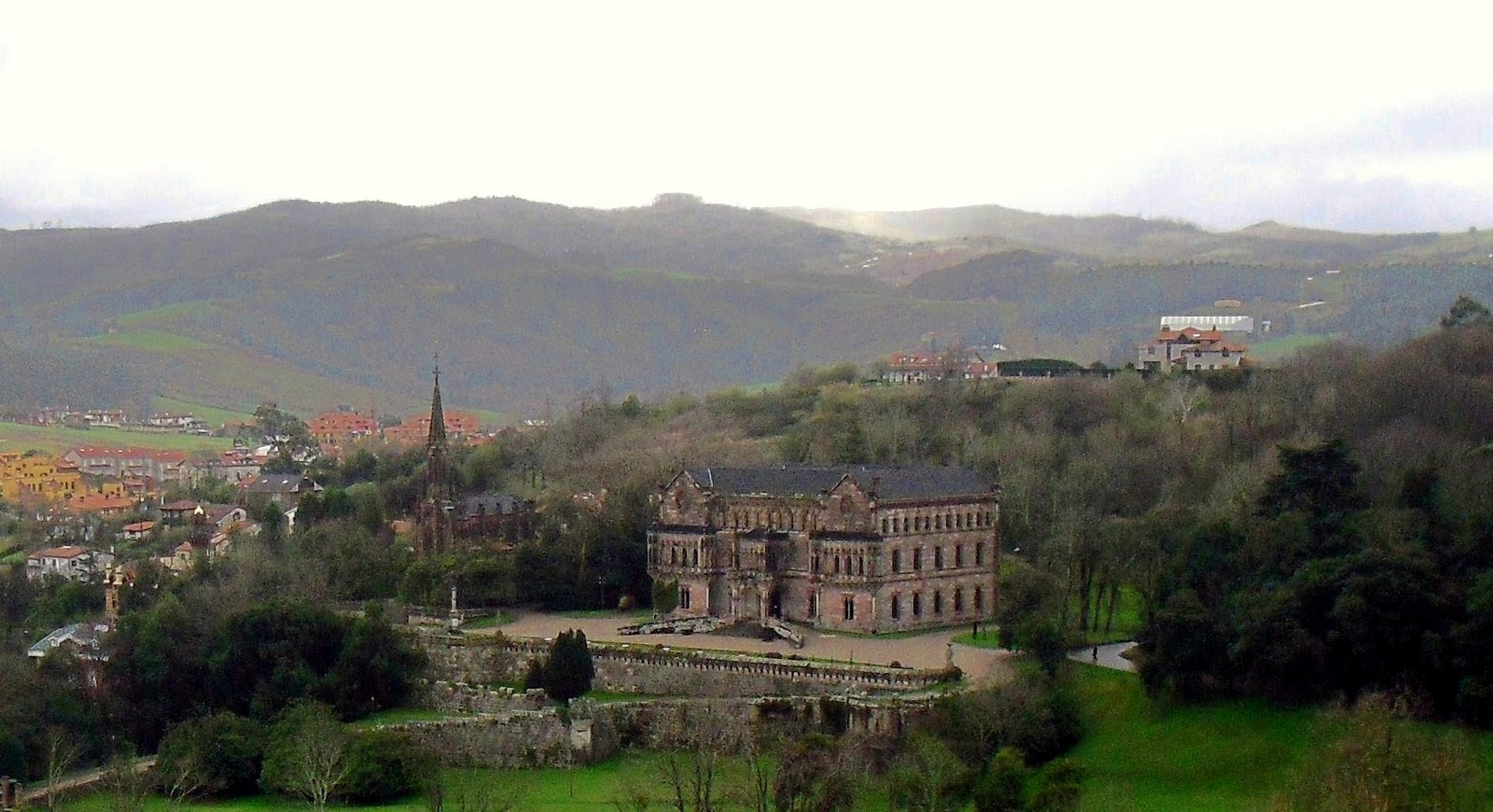 la ciudad habla: IMAGENES DE COMILLAS