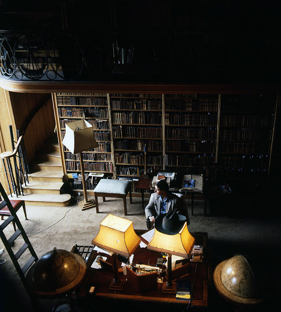 "Tweedland" The Gentlemen's club: Allan Warren and the Dukes of Britain