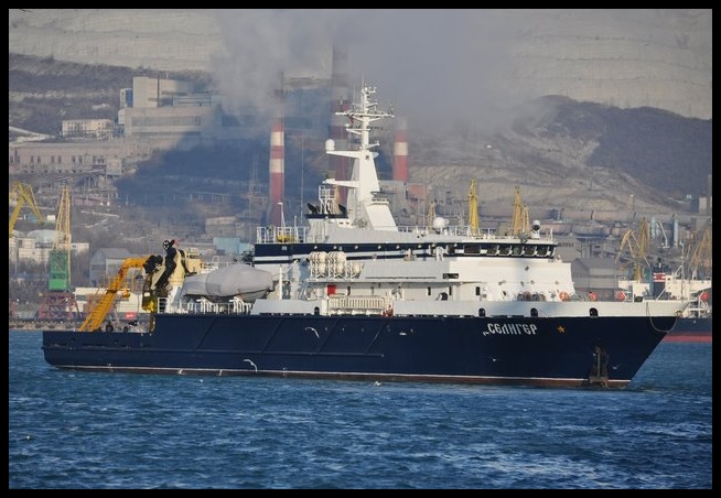 Palaestina Felix: La nave oceanografica "Seliger" coi droni 'Super GNOM ...