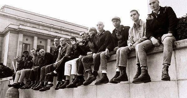 SKINHEAD A WAY OF LIFE: SKINHEAD UN ESTILO DE VIDA