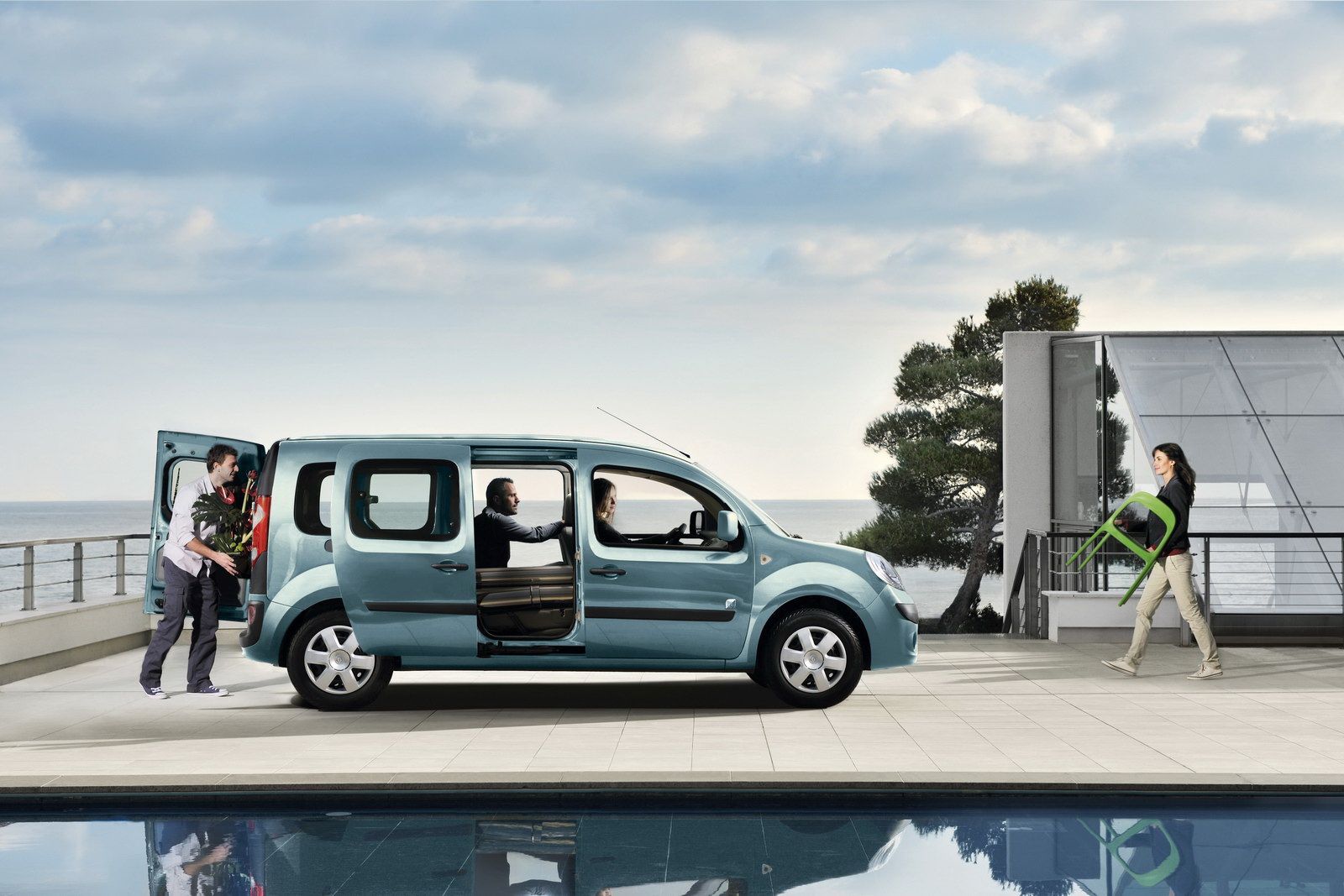 Renault Kangoo Maxi Z.E. apresentado | Quatro rodas e um volante!