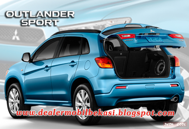 MITSUBISHI OUTLANDER - DEALER MOBIL
