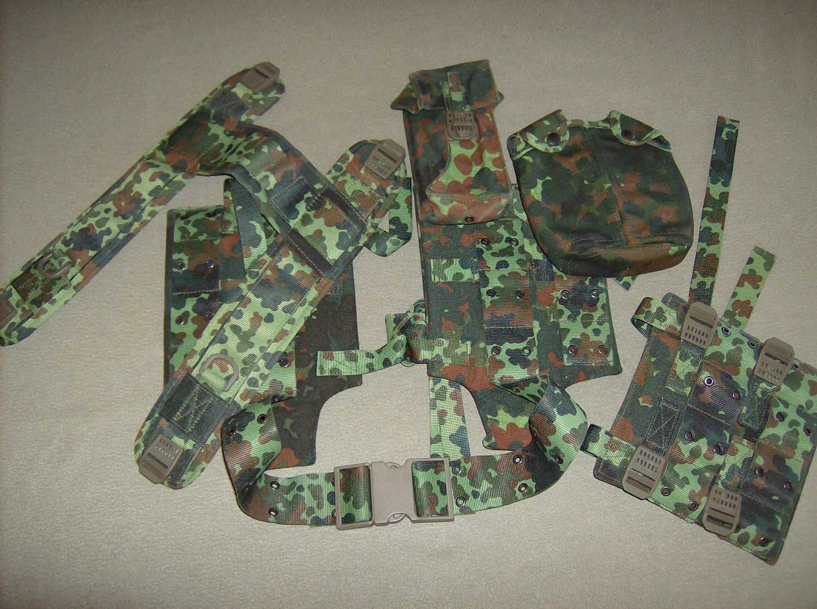 Webbingbabel: Belgian Air Force Flecktarn Harness Set