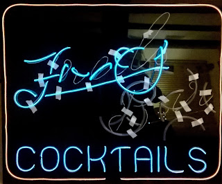 The Flashing Frog: EL Wire Cocktail Sign