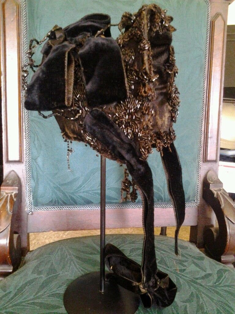 All The Pretty Dresses: 1860's Half Mourning Bonnet