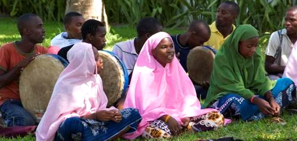 MAKUA PEOPLE: MOZAMBIQUE`S LARGEST MATRIARCHICAL TRIBE WHICH STILL ...