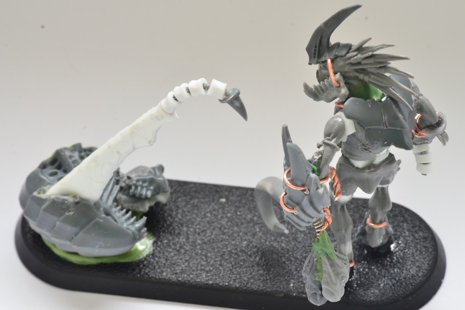 Modern Synthesist: Kroot Tyranid Hunter