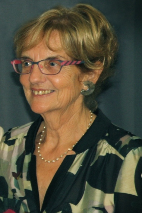 Barbara Dordi: CERAMIC SCULPTURE - RAKU