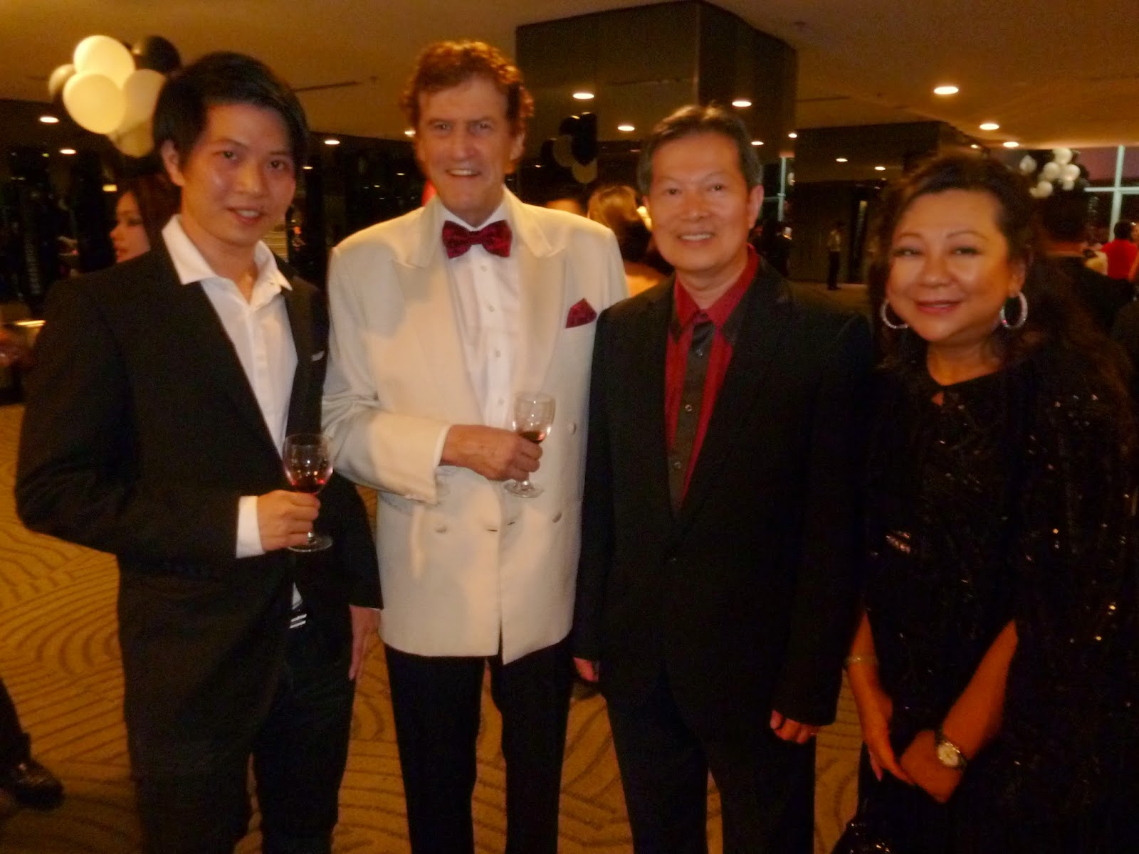 Kee Hua Chee Live!: PART 2; DATIN WINNIE LOO CELEBRATES 30 YEARS OF ...