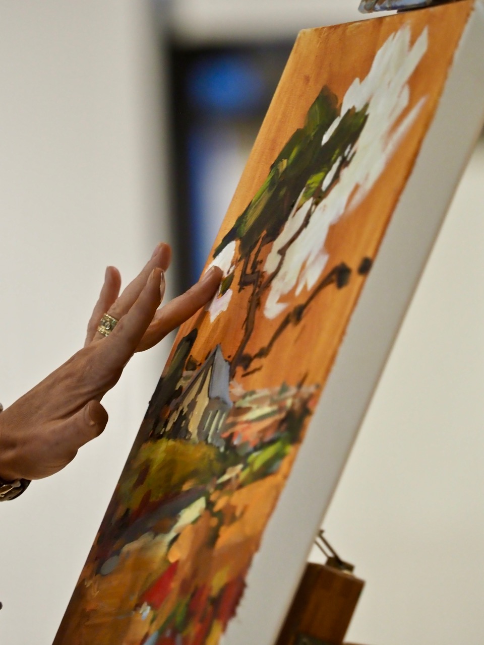 Photos and Stories: Carla Bosch Demonstrates at the Huntington Beach ...