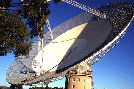 Film Guru Lad - Film Reviews: The Dish Review (Australia Day 2018)