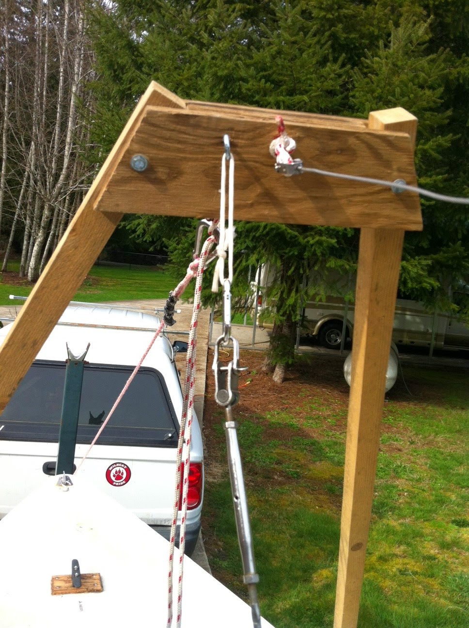 Tanzer 16: Gin Pole Mast Raising System for Tanzer 16 -- Hinged Mast