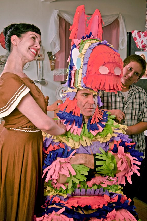 Things To Do In Los Angeles: Papa Pinata