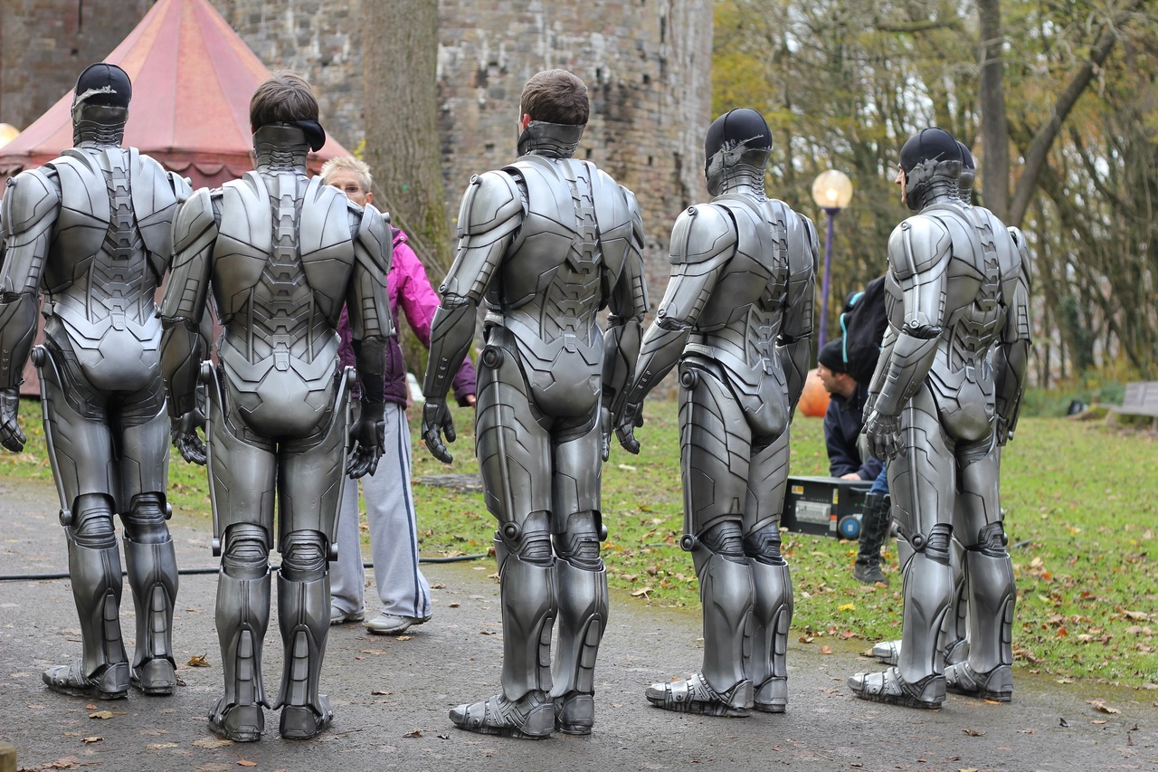 Doctor Who: The Cybermen Returns and Redesigned | Jori's Entertainment ...